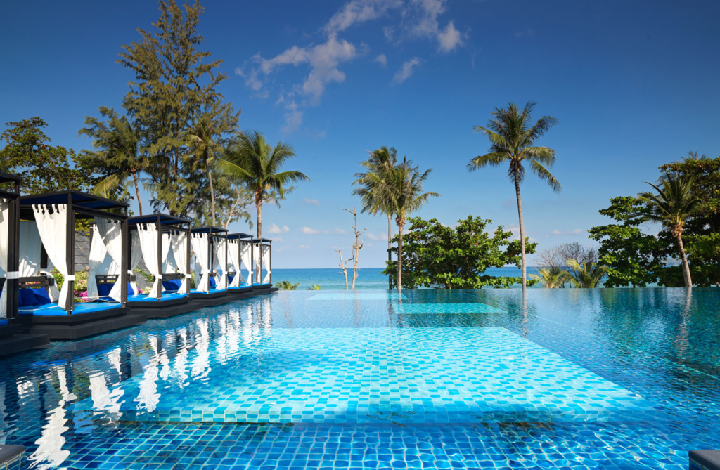 004—Hyatt-Regency-Phuket-Resort—Oceanfront-Infinity-Pool | エリスブライダル